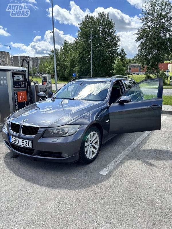 Pelēks BMW 320 2006 Alīta, ar dzinēja tilpumu 2.00 L un nobraukumu 384 tūkst. km par 3800 €, foto 2 vietnē AUTOMOTO.COM.LV