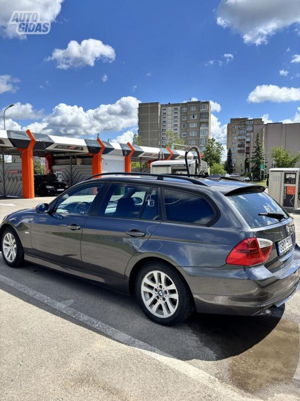 Pelēks BMW 320 2006 Alīta, ar dzinēja tilpumu 2.00 L un nobraukumu 384 tūkst. km par 3800 €, foto 4 vietnē AUTOMOTO.COM.LV