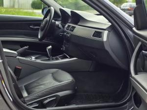 Pelēks BMW 320 2006 Grobiņa, ar dzinēja tilpumu 2.00 L un nobraukumu 336 tūkst. km par 4700 €, foto 13 vietnē AUTOMOTO.COM.LV