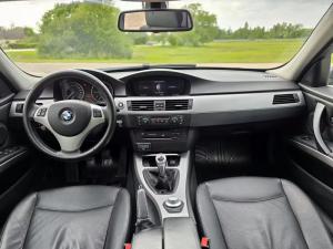 Pelēks BMW 320 2006 Grobiņa, ar dzinēja tilpumu 2.00 L un nobraukumu 336 tūkst. km par 4700 €, foto 18 vietnē AUTOMOTO.COM.LV