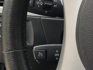 Pelēks BMW 320 2006 Grobiņa, ar dzinēja tilpumu 2.00 L un nobraukumu 336 tūkst. km par 4700 €, foto 26 vietnē AUTOMOTO.COM.LV