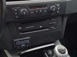 Pelēks BMW 320 2006 Grobiņa, ar dzinēja tilpumu 2.00 L un nobraukumu 336 tūkst. km par 4700 €, foto 27 vietnē AUTOMOTO.COM.LV