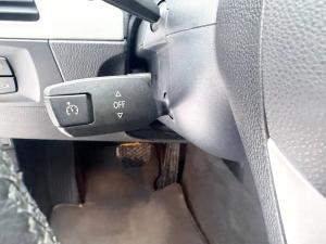 Grey BMW 320 2006 in Riga, with an engine capacity of 2.00 L and mileage of 332 thousand km for 4995 €, photo 12 on AUTOMOTO.COM.LV