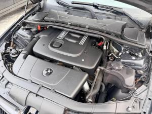 Grey BMW 320 2006 in Riga, with an engine capacity of 2.00 L and mileage of 332 thousand km for 4995 €, photo 21 on AUTOMOTO.COM.LV