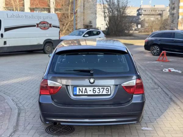 Pelēks BMW 320 2006 Rīga, ar dzinēja tilpumu 2.00 L un nobraukumu 270 tūkst. km par 2190 €, foto 5 vietnē AUTOMOTO.COM.LV