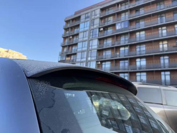 Pelēks BMW 320 2006 Rīga, ar dzinēja tilpumu 2.00 L un nobraukumu 270 tūkst. km par 2190 €, foto 10 vietnē AUTOMOTO.COM.LV