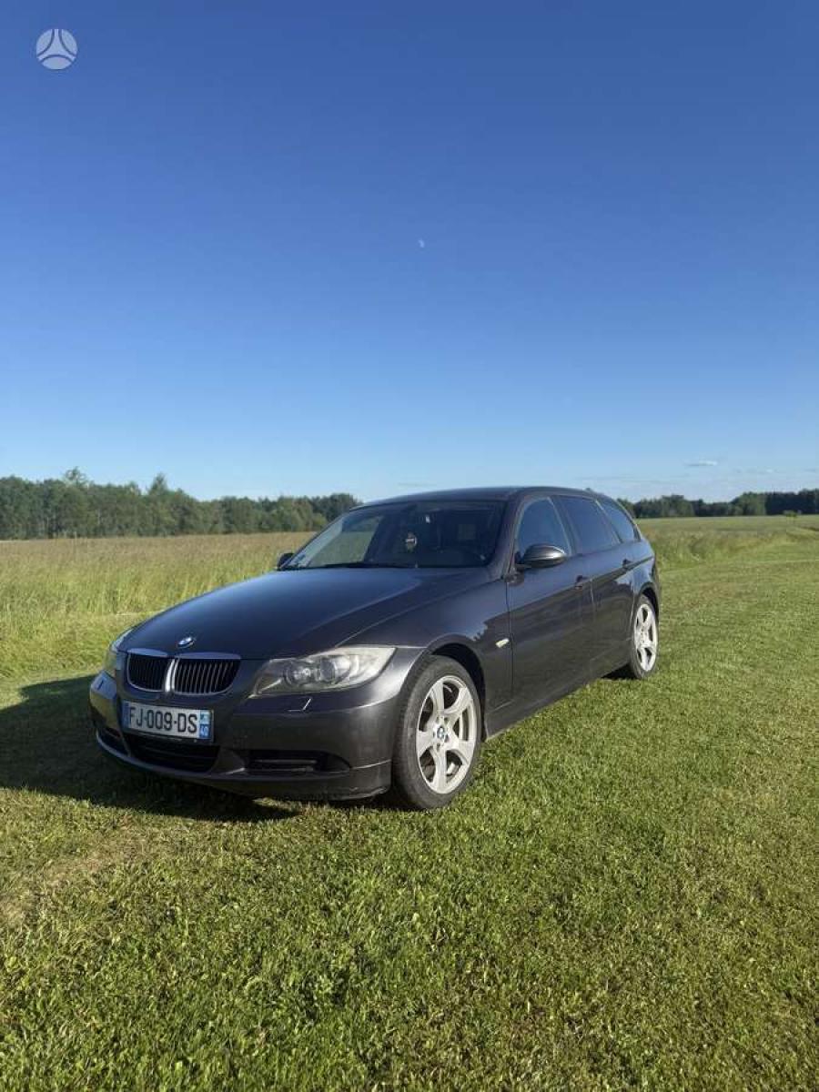 Grey BMW 320 2006 in Taurage, with an engine capacity of 2.00 L and mileage of 325 thousand km for 2350 €, photo 1 on AUTOMOTO.COM.LV
