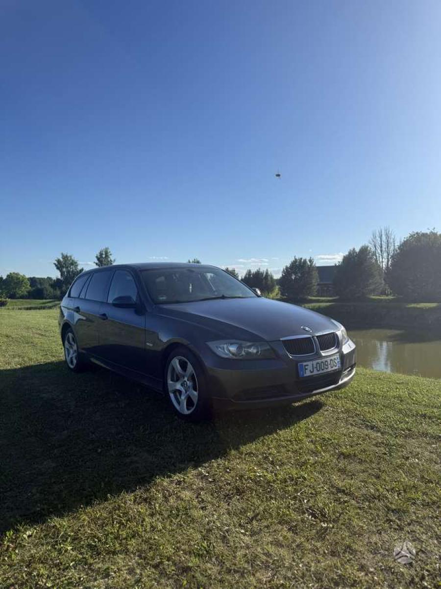 Grey BMW 320 2006 in Taurage, with an engine capacity of 2.00 L and mileage of 325 thousand km for 2350 €, photo 3 on AUTOMOTO.COM.LV