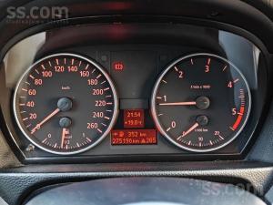 Grey BMW 320 2006 in Riga, with an engine capacity of 2.00 L and mileage of 275 thousand km for 4500 €, photo 11 on AUTOMOTO.COM.LV
