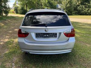 Grey BMW 320 2006 in Pasvalys, with an engine capacity of 2.00 L and mileage of 247 thousand km for 2500 €, photo 5 on AUTOMOTO.COM.LV