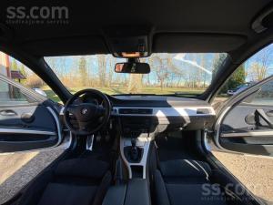 Grey BMW 320 2006 in Cesis, with an engine capacity of 2.00 L and mileage of 289 thousand km for 3000 €, photo 5 on AUTOMOTO.COM.LV