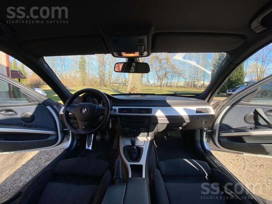 Grey BMW 320 2006 in Cesis, with an engine capacity of 2.00 L and mileage of 289 thousand km for 3000 €, photo 5 on AUTOMOTO.COM.LV