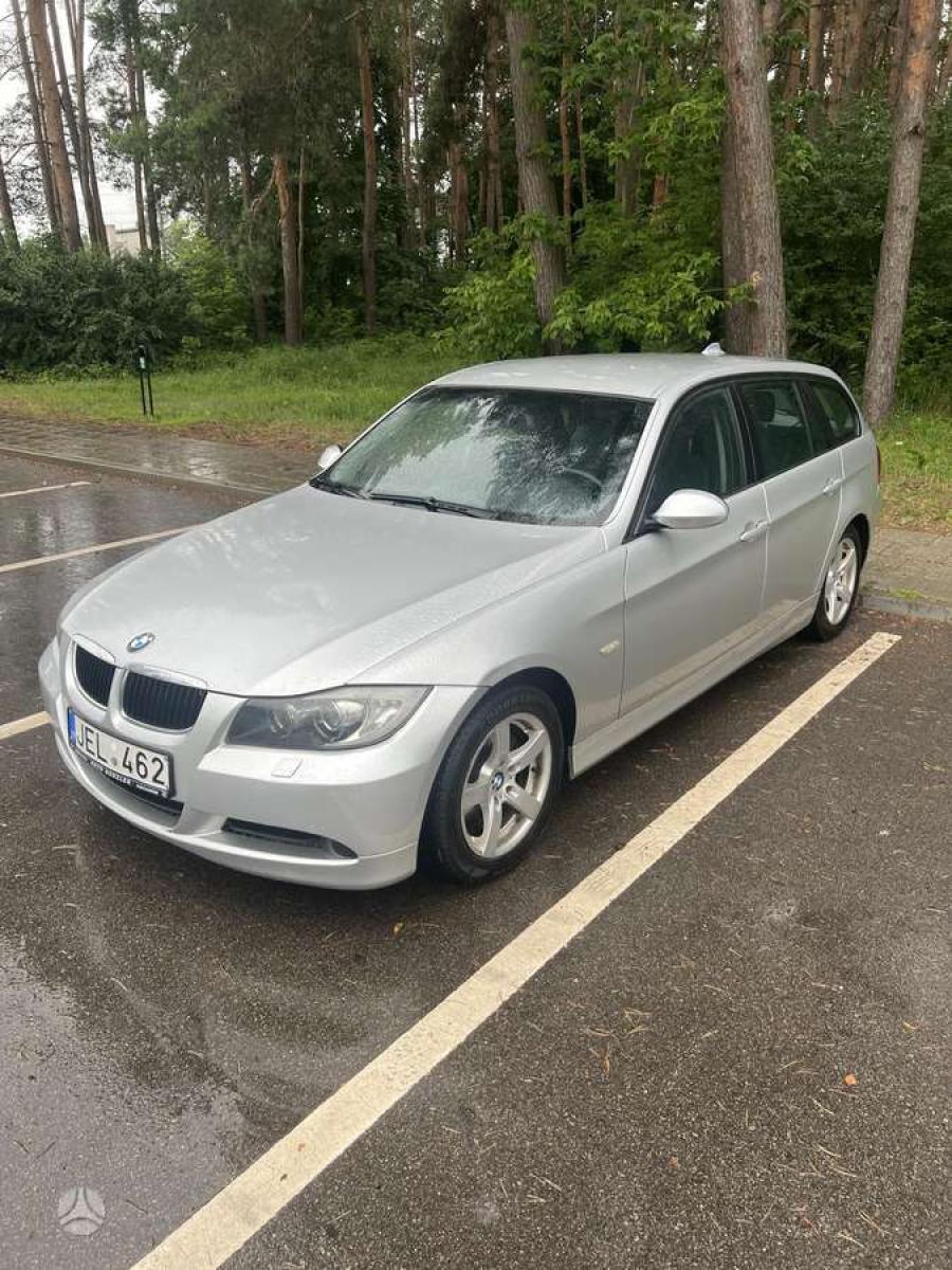 Pelēks BMW 320 2006 Kauņa, ar dzinēja tilpumu 2.00 L un nobraukumu 315 tūkst. km par 2950 €, foto 1 vietnē AUTOMOTO.COM.LV