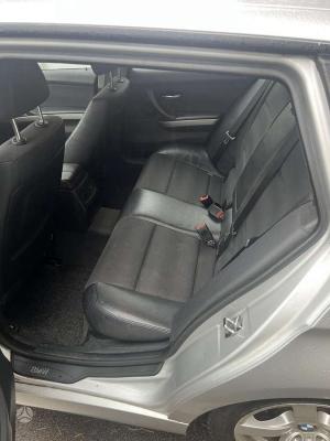 Pelēks BMW 320 2006 Kauņa, ar dzinēja tilpumu 2.00 L un nobraukumu 315 tūkst. km par 2950 €, foto 12 vietnē AUTOMOTO.COM.LV