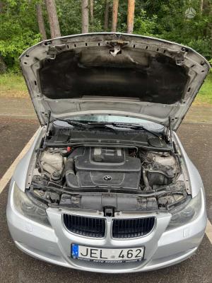 Pelēks BMW 320 2006 Kauņa, ar dzinēja tilpumu 2.00 L un nobraukumu 315 tūkst. km par 2950 €, foto 14 vietnē AUTOMOTO.COM.LV