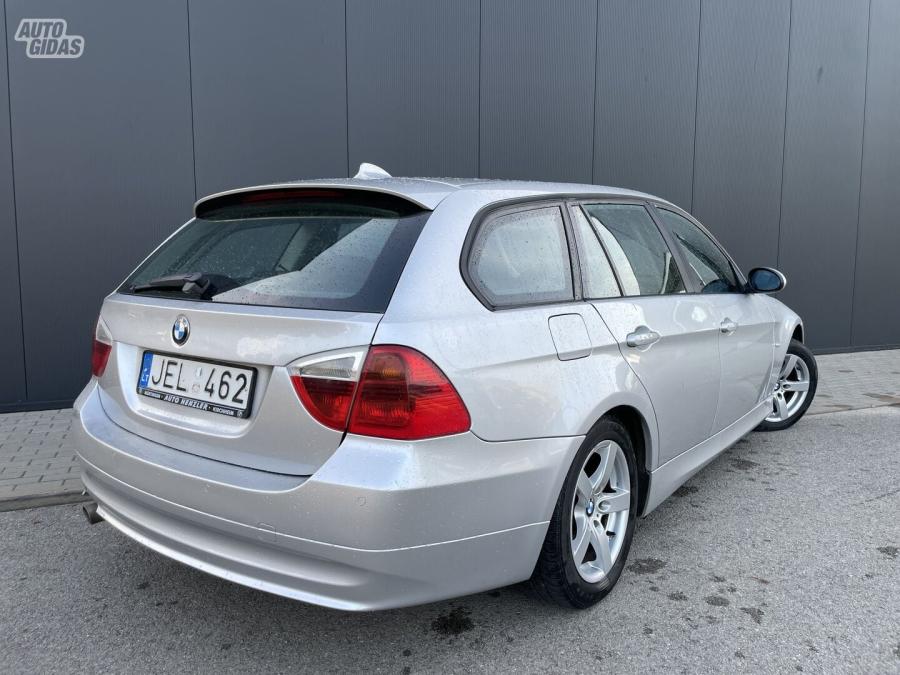 Pelēks BMW 320 2006 Alīta, ar dzinēja tilpumu 2.00 L un nobraukumu 315 tūkst. km par 2900 €, foto 5 vietnē AUTOMOTO.COM.LV