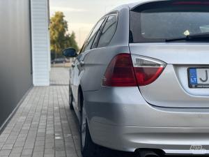 Pelēks BMW 320 2006 Alīta, ar dzinēja tilpumu 2.00 L un nobraukumu 315 tūkst. km par 2900 €, foto 7 vietnē AUTOMOTO.COM.LV
