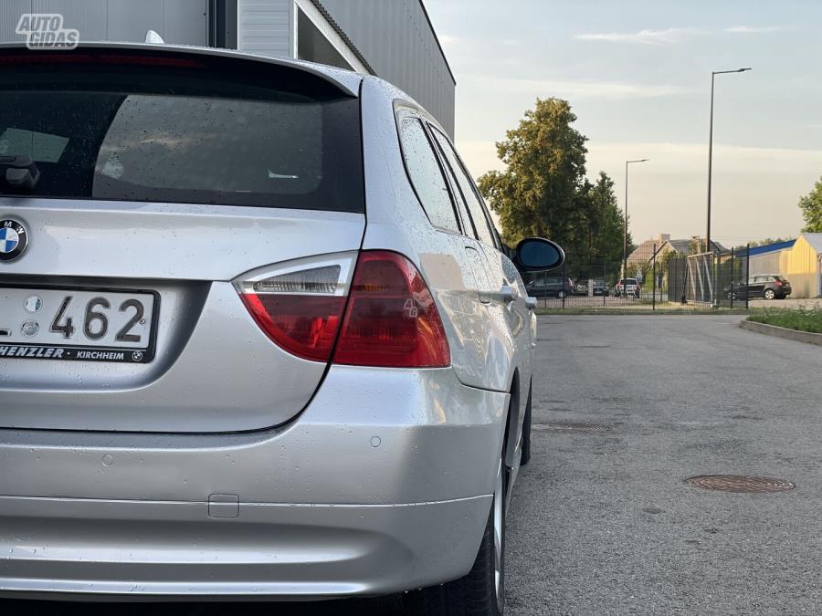 Pelēks BMW 320 2006 Alīta, ar dzinēja tilpumu 2.00 L un nobraukumu 315 tūkst. km par 2900 €, foto 8 vietnē AUTOMOTO.COM.LV