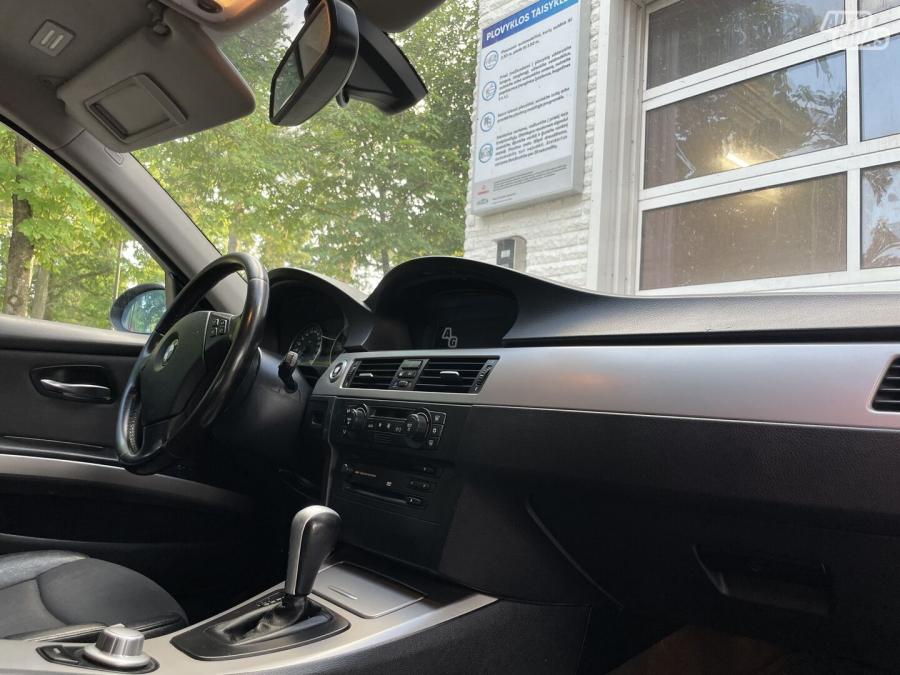 Pelēks BMW 320 2006 Alīta, ar dzinēja tilpumu 2.00 L un nobraukumu 315 tūkst. km par 2900 €, foto 24 vietnē AUTOMOTO.COM.LV