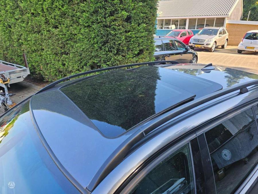 Grey BMW 320 2006 in Kaunas, with an engine capacity of 2.00 L and mileage of 331 thousand km for 4250 €, photo 10 on AUTOMOTO.COM.LV