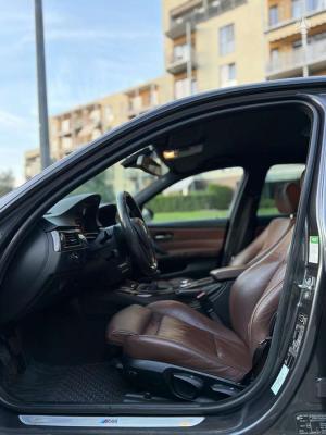 Pelēks BMW 320 2006 Viļņa, ar dzinēja tilpumu 2.00 L un nobraukumu 372 tūkst. km par 2950 €, foto 7 vietnē AUTOMOTO.COM.LV