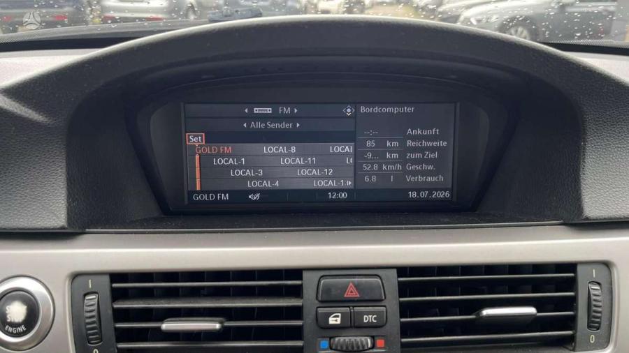 Pelēks BMW 320 2006 Marijampole, ar dzinēja tilpumu 2.00 L un nobraukumu 385 tūkst. km par 3450 €, foto 12 vietnē AUTOMOTO.COM.LV