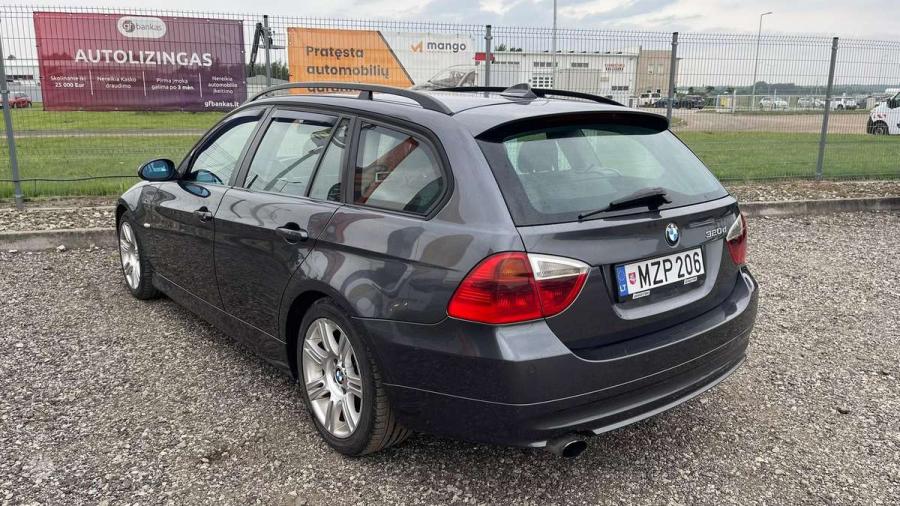 Pelēks BMW 320 2006 Marijampole, ar dzinēja tilpumu 2.00 L un nobraukumu 385 tūkst. km par 3450 €, foto 19 vietnē AUTOMOTO.COM.LV