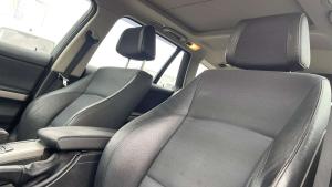 Pelēks BMW 320 2006 Marijampole, ar dzinēja tilpumu 2.00 L un nobraukumu 385 tūkst. km par 3450 €, foto 26 vietnē AUTOMOTO.COM.LV