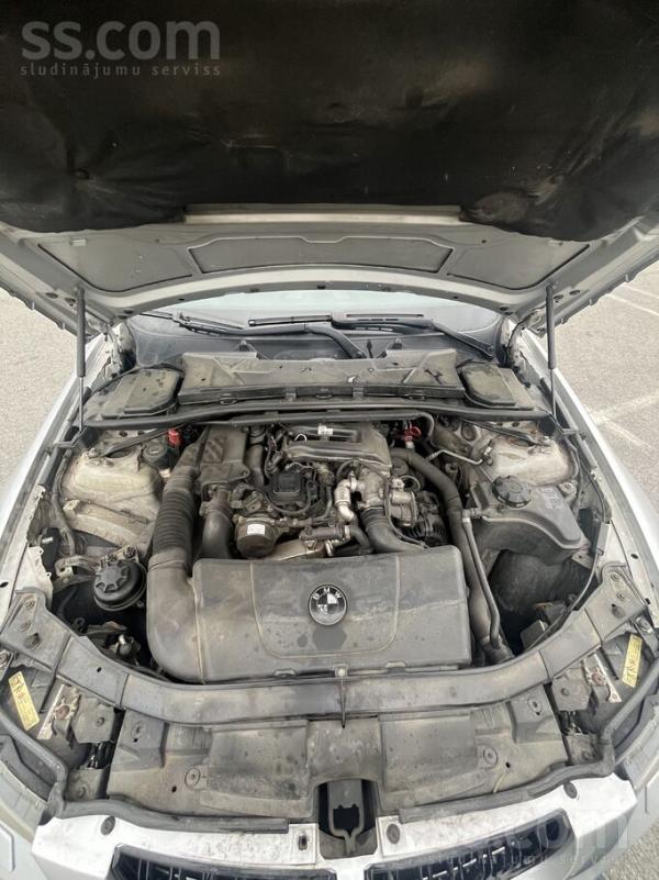 Pelēks BMW 320 2006 Rīga, ar dzinēja tilpumu 2.00 L un nobraukumu 331 tūkst. km par 2900 €, foto 9 vietnē AUTOMOTO.COM.LV