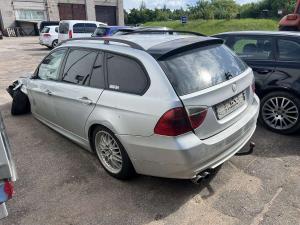 Grey BMW 320 2006 in Kaunas, with an engine capacity of 2.00 L and mileage of 256 thousand km for 1100 €, photo 4 on AUTOMOTO.COM.LV
