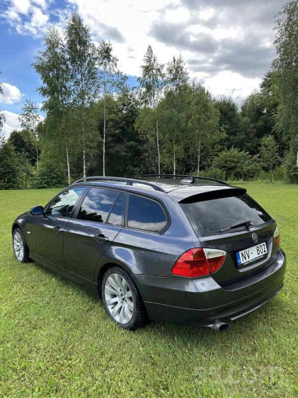 Pelēks BMW 320 2006 Liepāja, ar dzinēja tilpumu 2.00 L un nobraukumu 404 tūkst. km par 3000 €, foto 5 vietnē AUTOMOTO.COM.LV