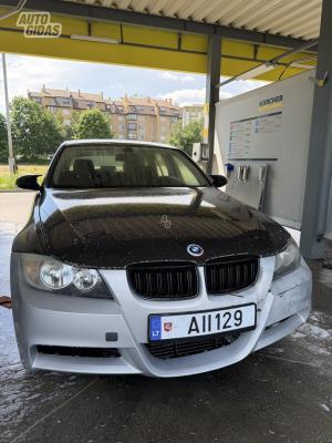 Grey BMW 320 2006 in Vilnius, with an engine capacity of 2.00 L and mileage of 330 thousand km for 1500 €, photo 3 on AUTOMOTO.COM.LV