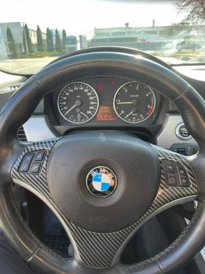 Grey BMW 320 2006 in Vilnius, with an engine capacity of 2.00 L and mileage of 330 thousand km for 1500 €, photo 5 on AUTOMOTO.COM.LV