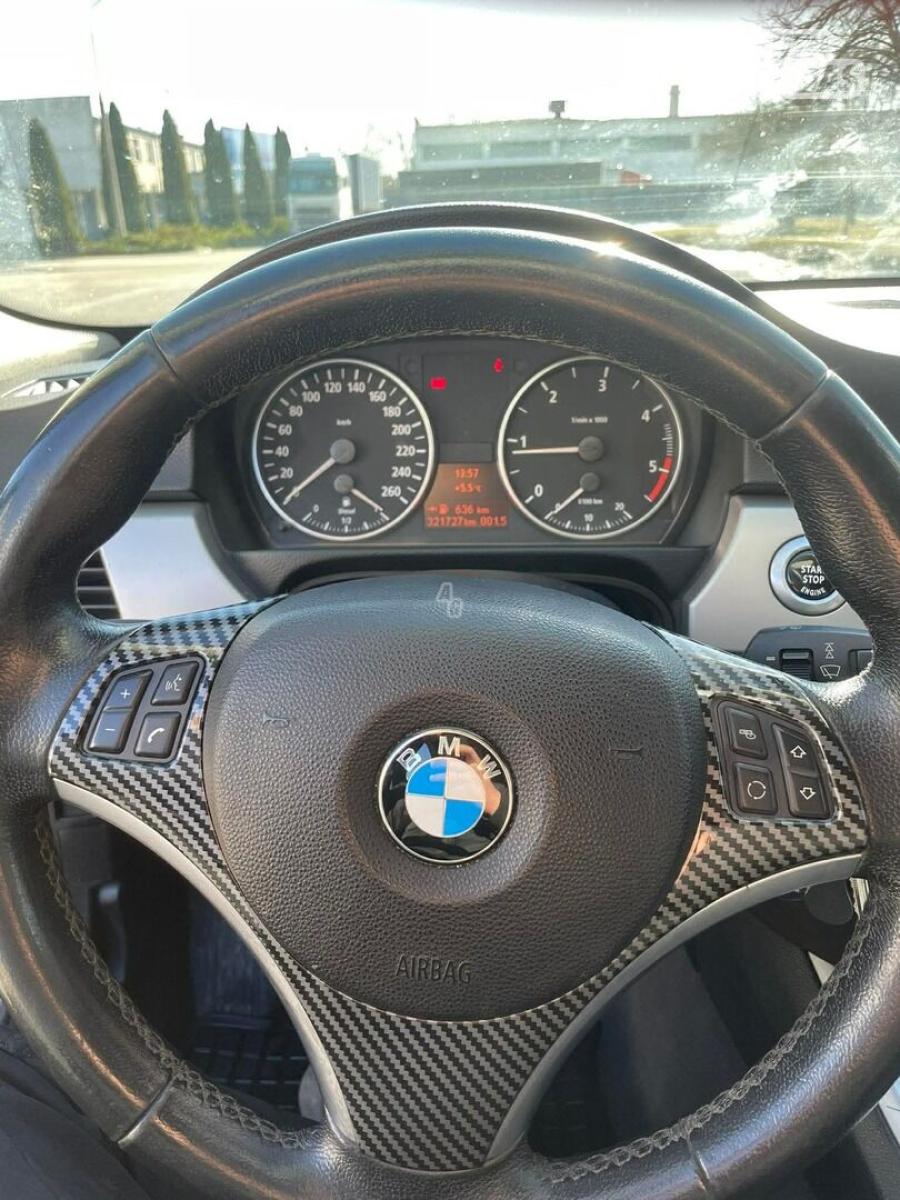 Grey BMW 320 2006 in Vilnius, with an engine capacity of 2.00 L and mileage of 330 thousand km for 1500 €, photo 5 on AUTOMOTO.COM.LV