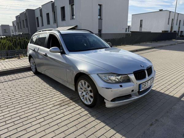 Серый БМВ 320 2006 в Вильнюс, объемом двигателя 2.00 л и пробегом 400 тыс. км за 1200 €, фото 2 на AUTOMOTO.COM.LV