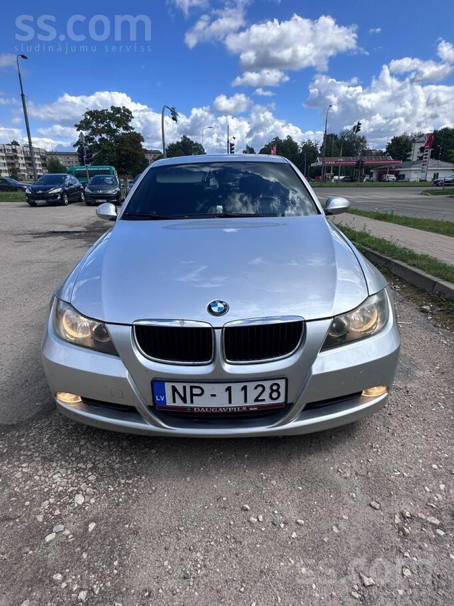 Pelēks BMW 320 2006 Daugavpils, ar dzinēja tilpumu 2.00 L un nobraukumu 320 tūkst. km par 2150 €, foto 1 vietnē AUTOMOTO.COM.LV