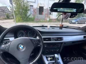 Pelēks BMW 320 2006 Daugavpils, ar dzinēja tilpumu 2.00 L un nobraukumu 320 tūkst. km par 2150 €, foto 4 vietnē AUTOMOTO.COM.LV