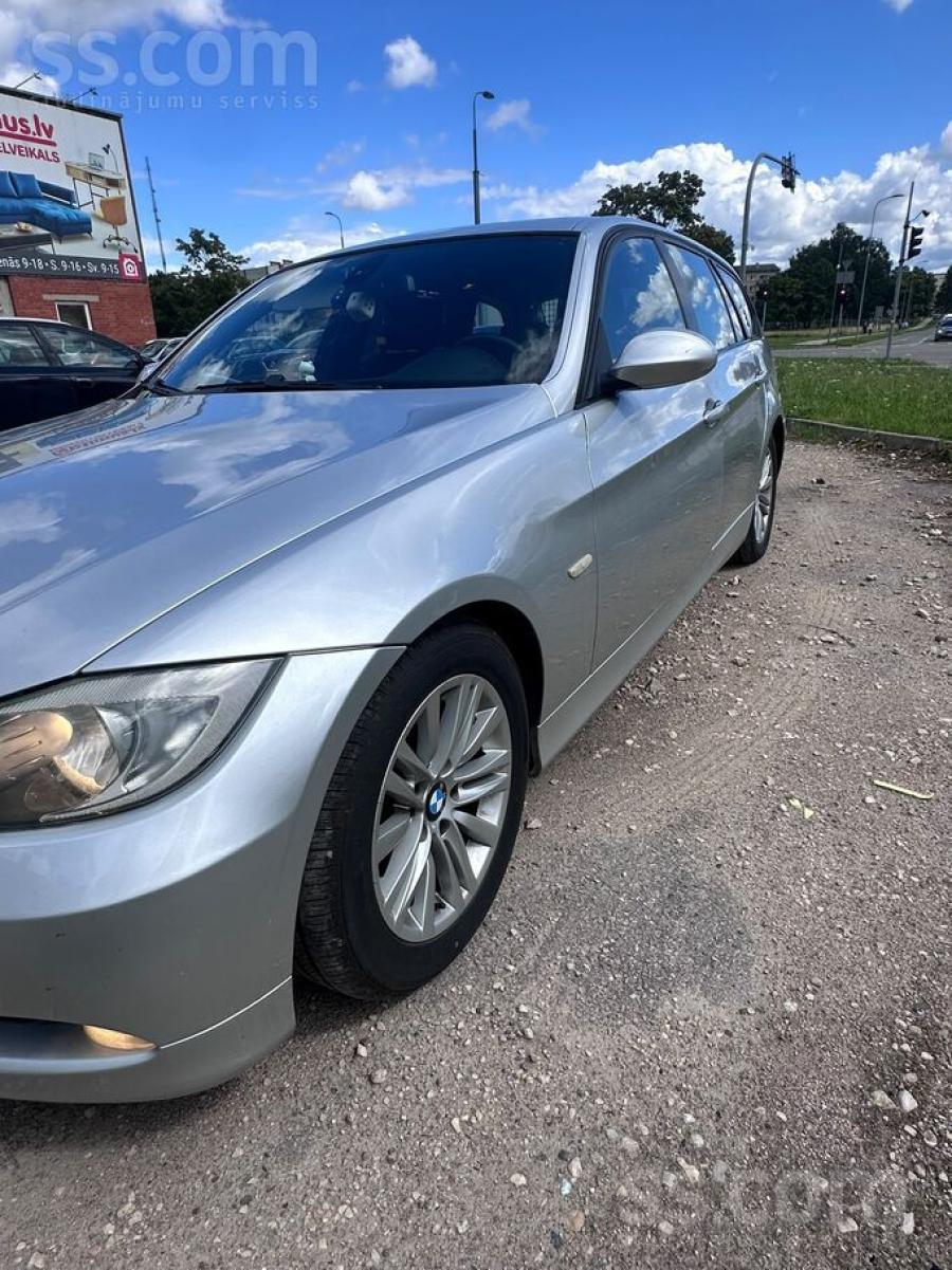 Pelēks BMW 320 2006 Daugavpils, ar dzinēja tilpumu 2.00 L un nobraukumu 320 tūkst. km par 2150 €, foto 9 vietnē AUTOMOTO.COM.LV