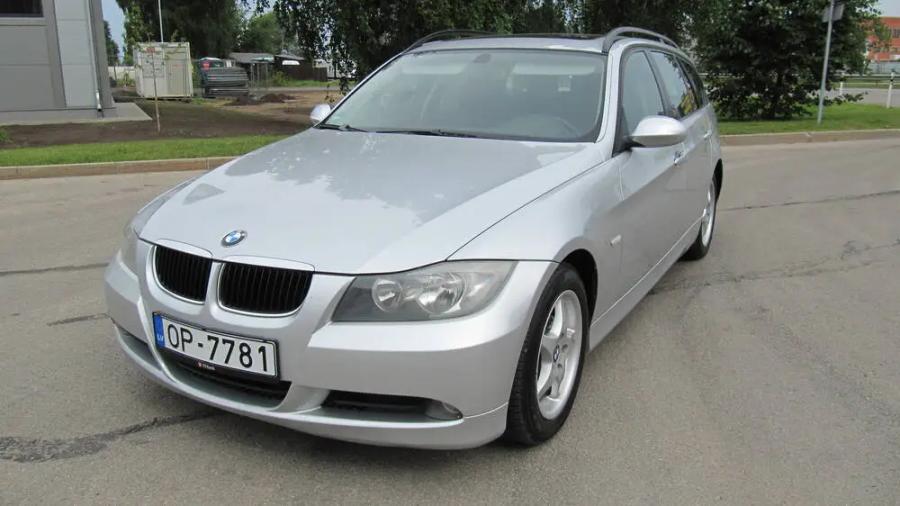 Grey BMW 320 2006 in Riga, with an engine capacity of 2.00 L and mileage of 389 thousand km for 3650 €, photo 1 on AUTOMOTO.COM.LV