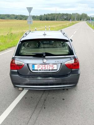 Grey BMW 320 2006 in Kaunas, with an engine capacity of 2.00 L and mileage of 390 thousand km for 2450 €, photo 4 on AUTOMOTO.COM.LV