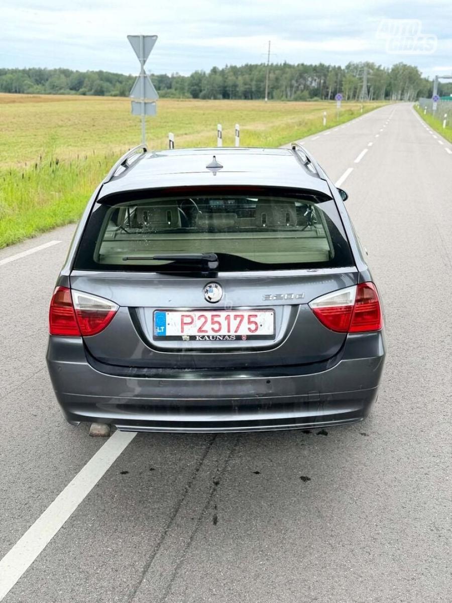 Grey BMW 320 2006 in Kaunas, with an engine capacity of 2.00 L and mileage of 390 thousand km for 2450 €, photo 4 on AUTOMOTO.COM.LV