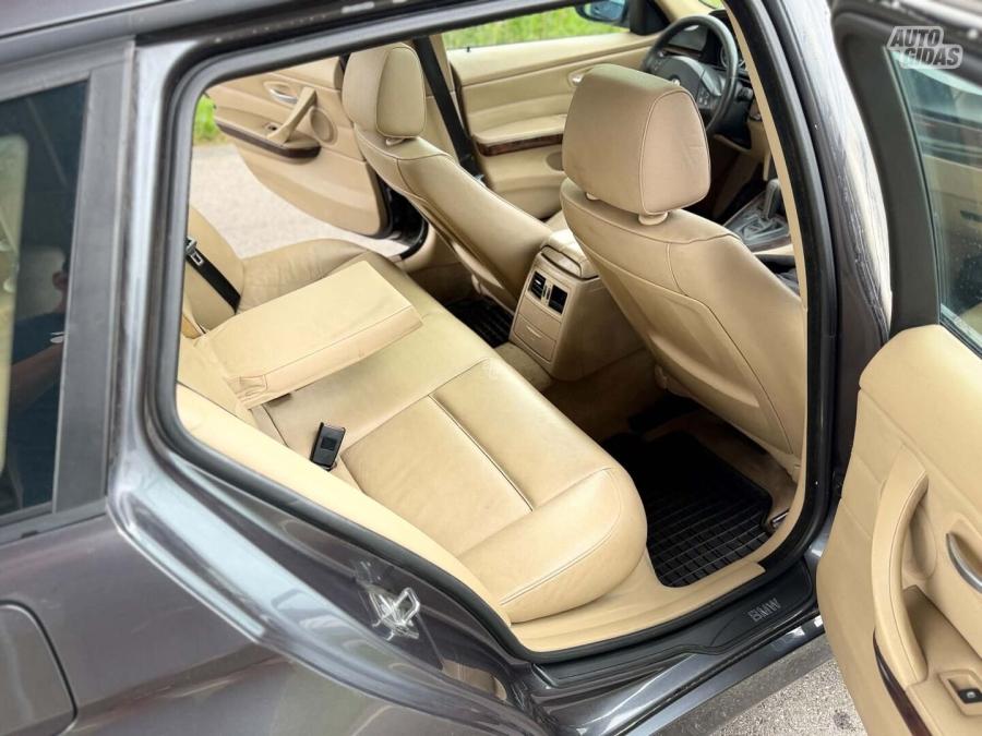 Grey BMW 320 2006 in Kaunas, with an engine capacity of 2.00 L and mileage of 390 thousand km for 2450 €, photo 19 on AUTOMOTO.COM.LV