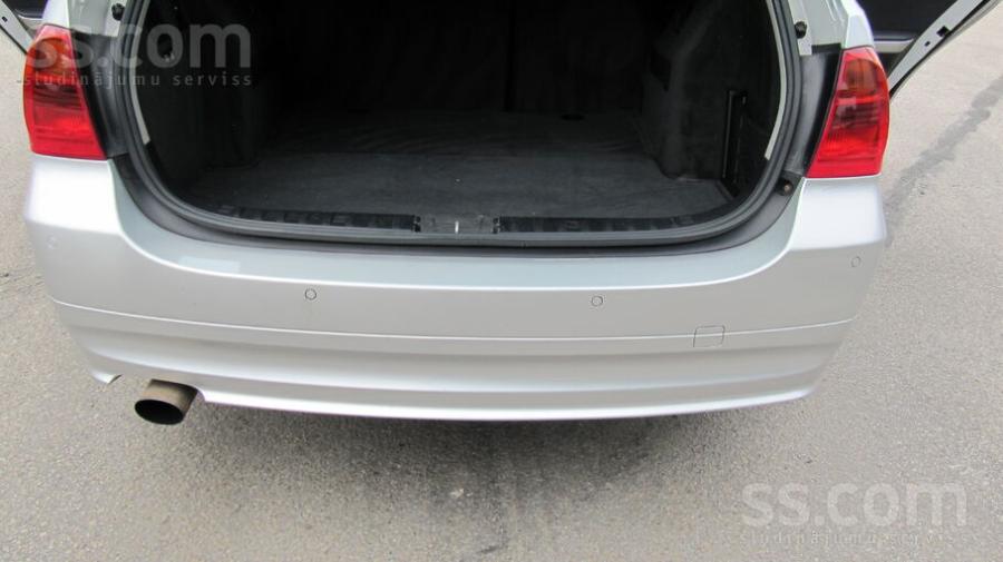 Grey BMW 320 2006 in Riga, with an engine capacity of 2.00 L and mileage of 389 thousand km for 3550 €, photo 24 on AUTOMOTO.COM.LV