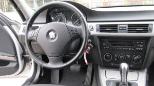Grey BMW 320 2006 in Riga, with an engine capacity of 2.00 L and mileage of 389 thousand km for 3550 €, photo 25 on AUTOMOTO.COM.LV