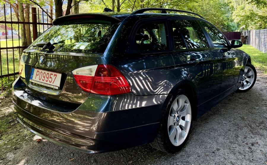 Pelēks BMW 320 2006 Kauņa, ar dzinēja tilpumu 0.00 L un nobraukumu 348 tūkst. km par 3400 €, foto 4 vietnē AUTOMOTO.COM.LV