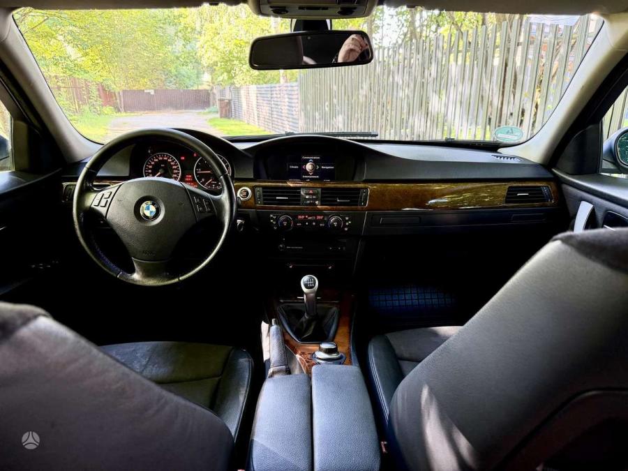 Pelēks BMW 320 2006 Kauņa, ar dzinēja tilpumu 0.00 L un nobraukumu 348 tūkst. km par 3400 €, foto 9 vietnē AUTOMOTO.COM.LV