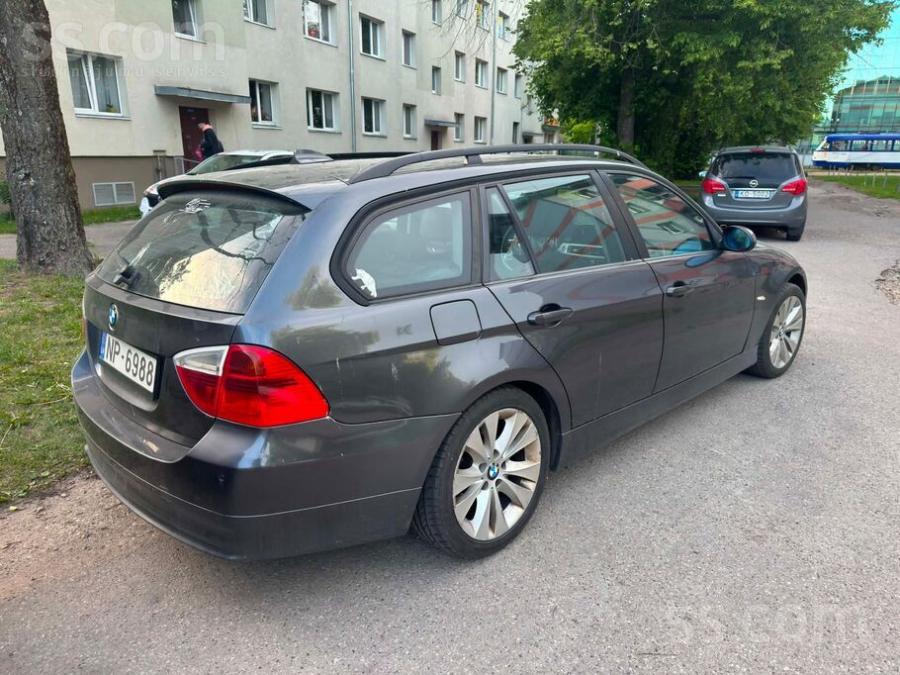 Pelēks BMW 320 2006 Rīga, ar dzinēja tilpumu 2.00 L un nobraukumu 239 tūkst. km par 3000 €, foto 4 vietnē AUTOMOTO.COM.LV