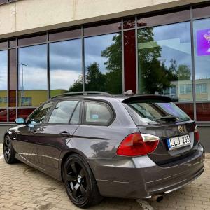 Grey BMW 320 2006 in Kaisiadorys, with an engine capacity of 2.00 L and mileage of 323 thousand km for 2950 €, photo 11 on AUTOMOTO.COM.LV
