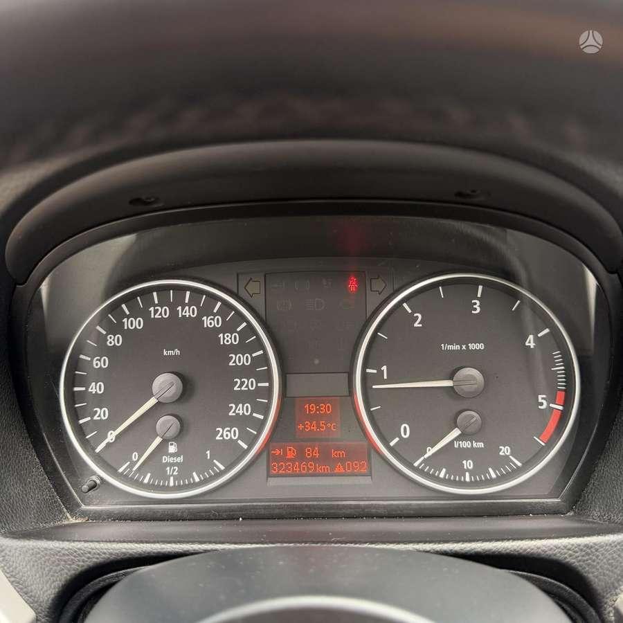 Grey BMW 320 2006 in Kaisiadorys, with an engine capacity of 2.00 L and mileage of 323 thousand km for 2950 €, photo 35 on AUTOMOTO.COM.LV