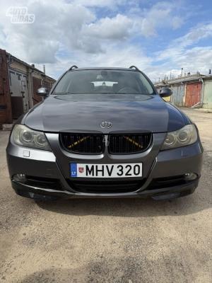 Grey BMW 320 2006 in Panevezys, with an engine capacity of 2.00 L and mileage of 355 thousand km for 2600 €, photo  on AUTOMOTO.COM.LV